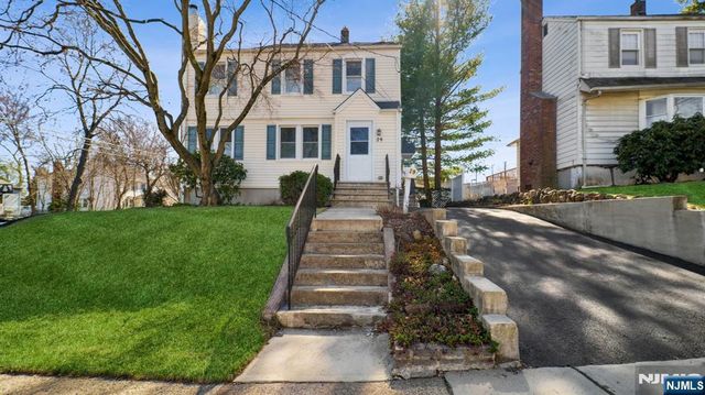 River Edge, NJ Homes For Sale & Real Estate