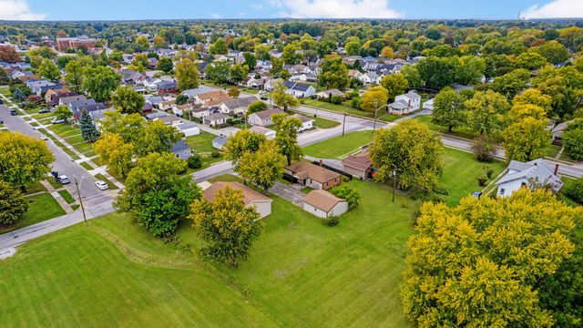 Beech Grove, IN Homes For Sale & Beech Grove, IN Real Estate | Trulia