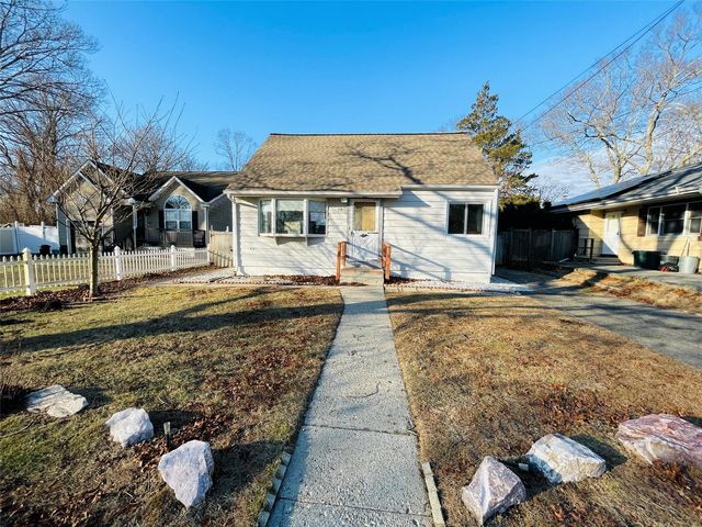 Shirley, NY Homes For Sale & Real Estate