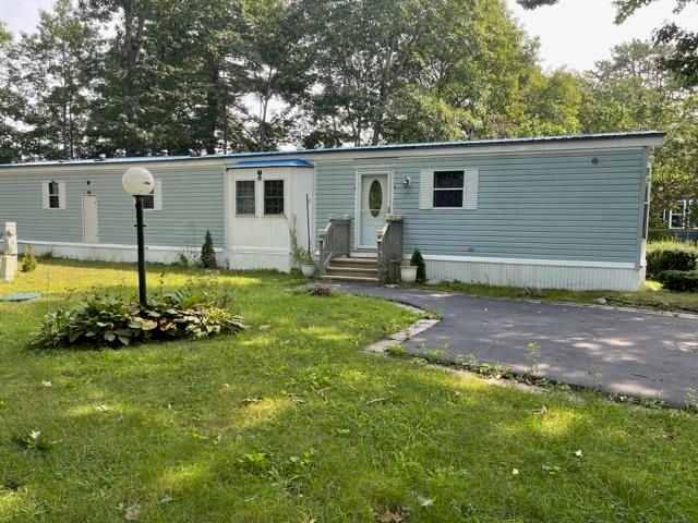 18 Silver Bell Mobile Home Park, Rochester, NH 03868 | Trulia