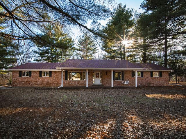 Plano, IL Homes For Sale & Real Estate