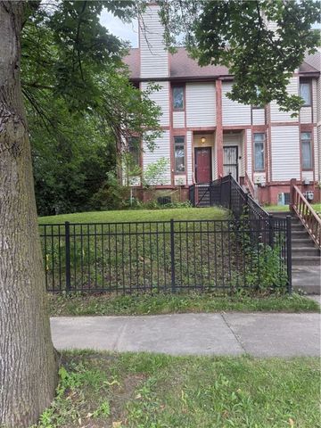 Rochester, NY Condos For Sale - 112 Listings | Trulia