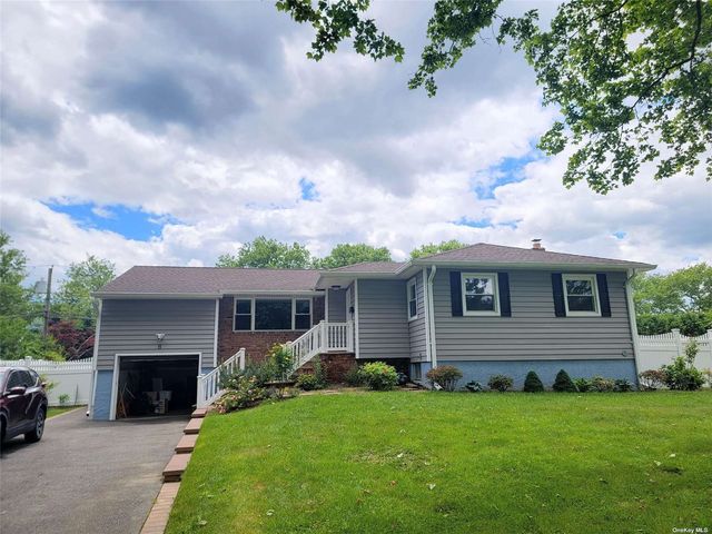 Melville, NY Homes For Sale & Melville, NY Real Estate | Trulia