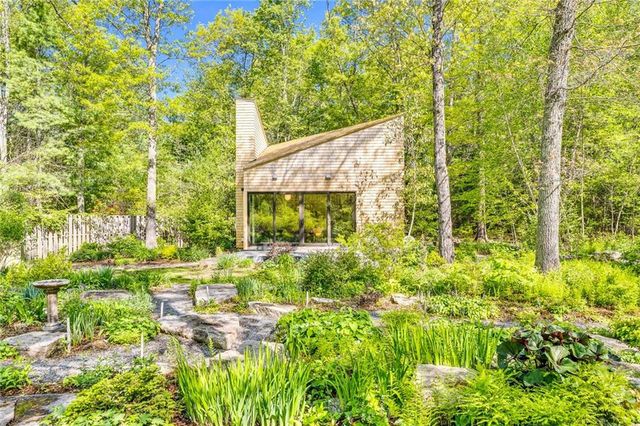 7 Howard Hill Rd, Foster, RI 02825 - See Est. Value, Schools & More