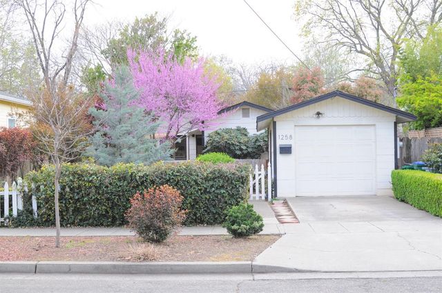 1258 Normal Ave, Chico, CA 95928 - See Est. Value, Schools & More