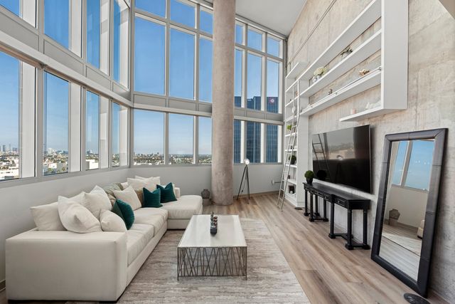 1600 Vine St #1115, Los Angeles, CA 90028 - See Est. Value, Schools & More