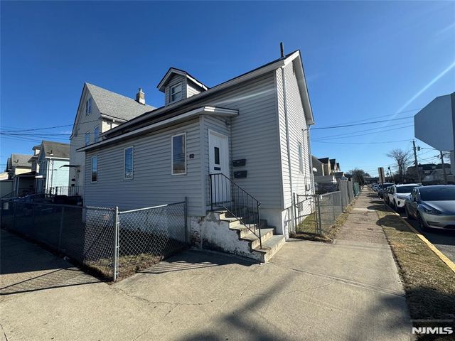 Hackensack, NJ Homes For Sale & Real Estate - 60 Homes | Trulia