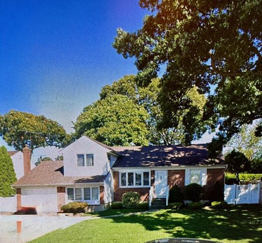 Wantagh, NY Homes For Sale & Real Estate