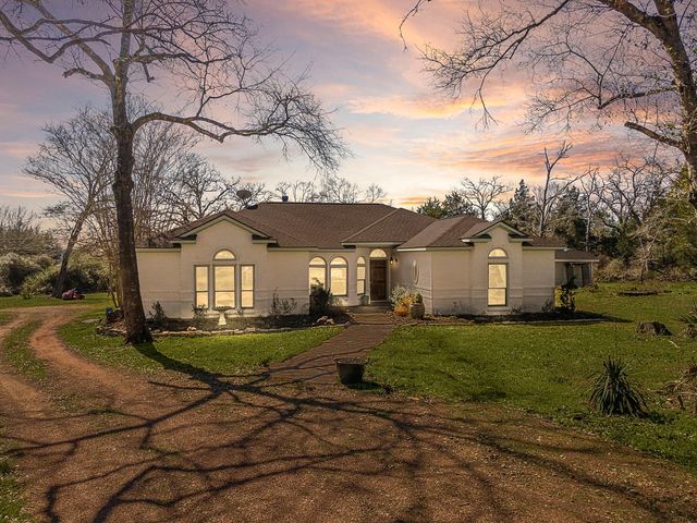 Bellville, TX Homes For Sale & Real Estate