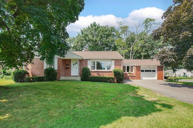 Chicopee, MA Homes For Sale & Real Estate