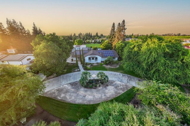 Kingsburg, CA Homes For Sale & Real Estate