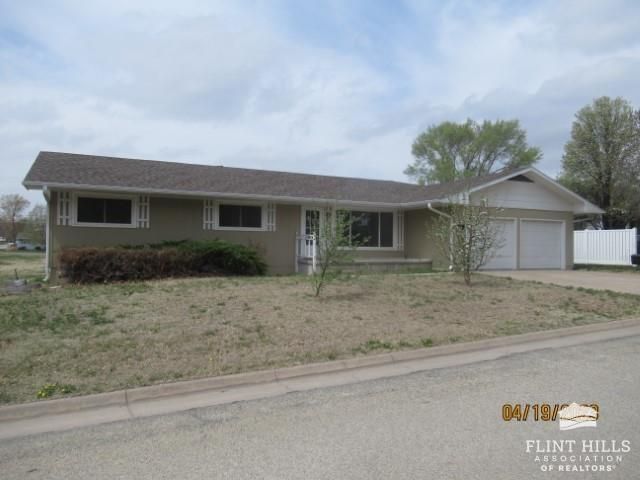 Beloit, KS Homes For Sale & Beloit, KS Real Estate | Trulia