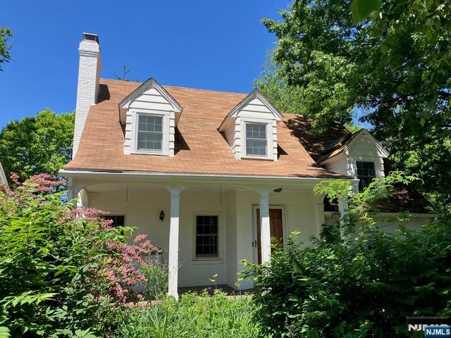 Teaneck, NJ Homes For Sale & Real Estate