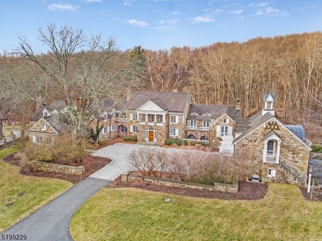 255 Fox Chase Rd, Chester, NJ 07930 - See Est. Value, Schools & More