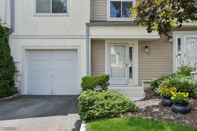 Springfield, NJ Homes For Sale - Updated Daily