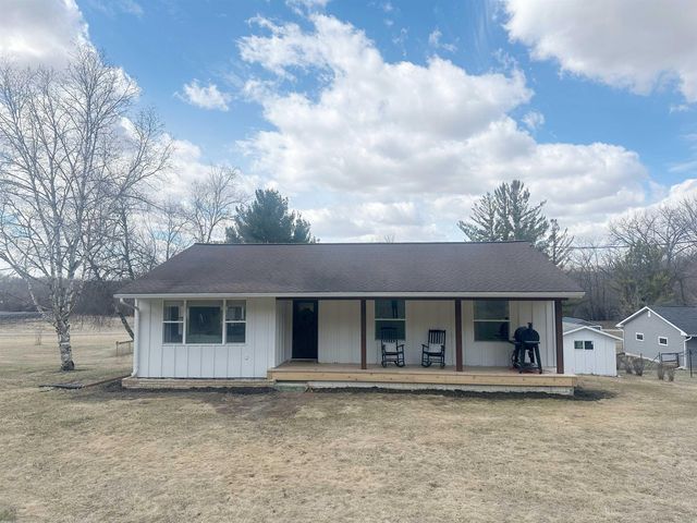 Decorah, IA Homes For Sale & Real Estate