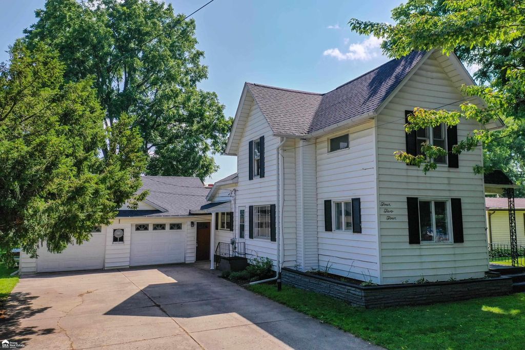 424 E Main St, Vernon, MI 48476 - See Est. Value, Schools & More