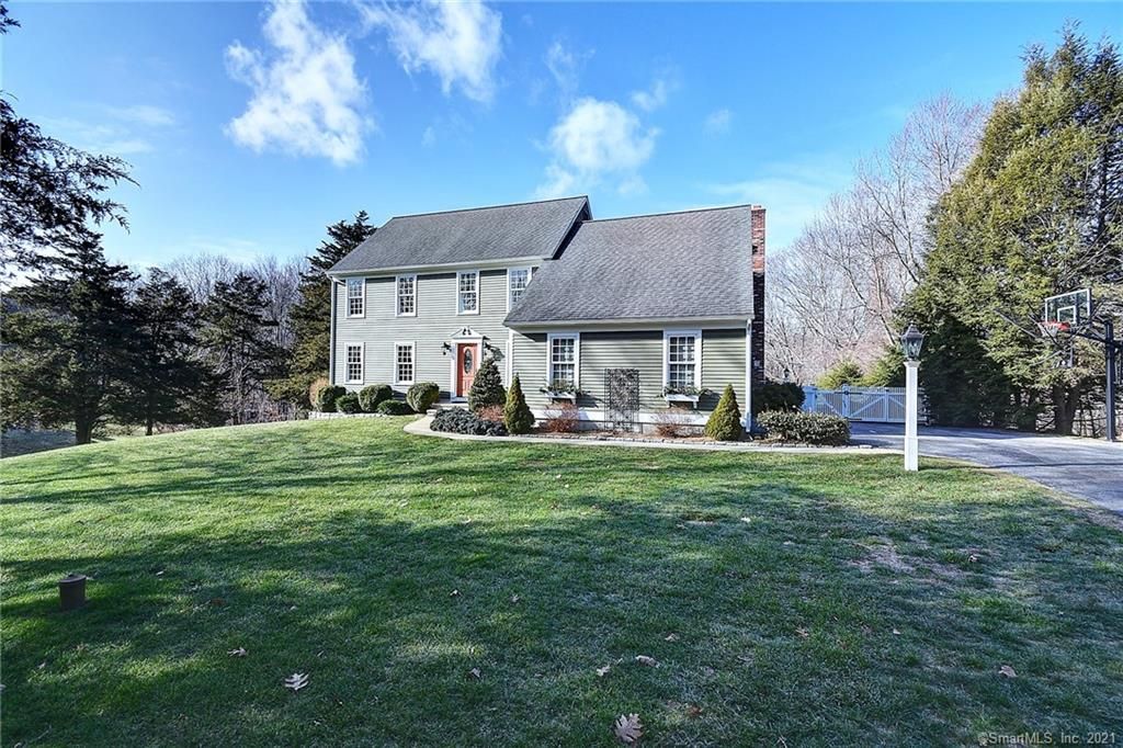 42 Heatherwood Dr, Colchester, CT 06415 - See Est. Value, Schools & More