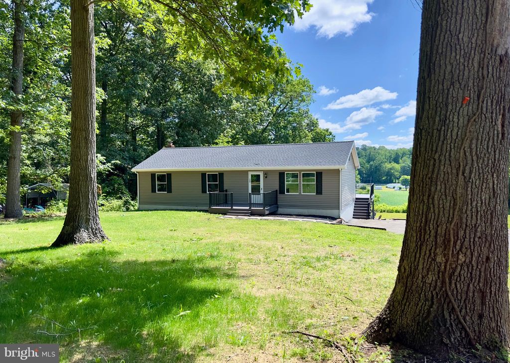124 Engletown Rd, Honey Brook, PA 19344 - See Est. Value, Schools & More