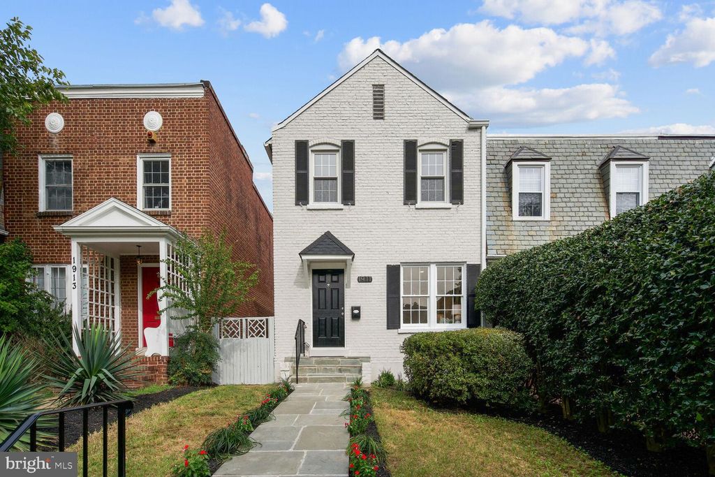 1911 37th St NW, Washington, DC 20007 - See Est. Value, Schools & More