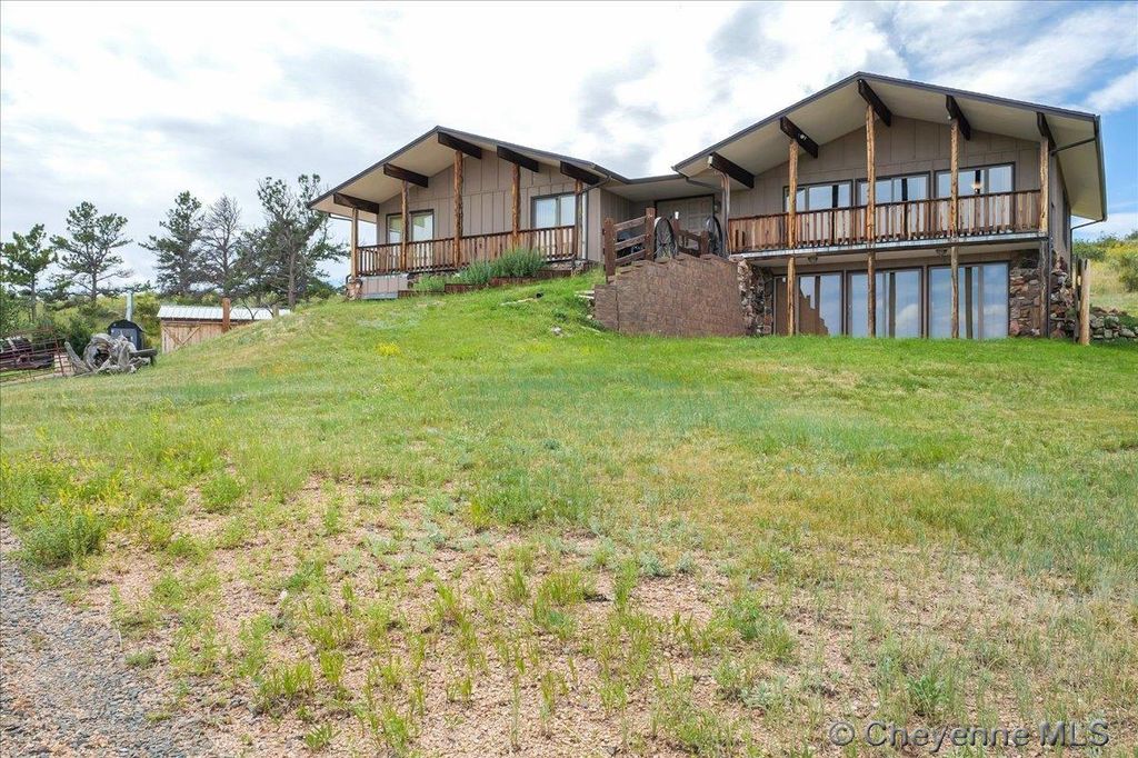 468 Happy Jack Rd, Cheyenne, WY 82009 - See Est. Value, Schools & More