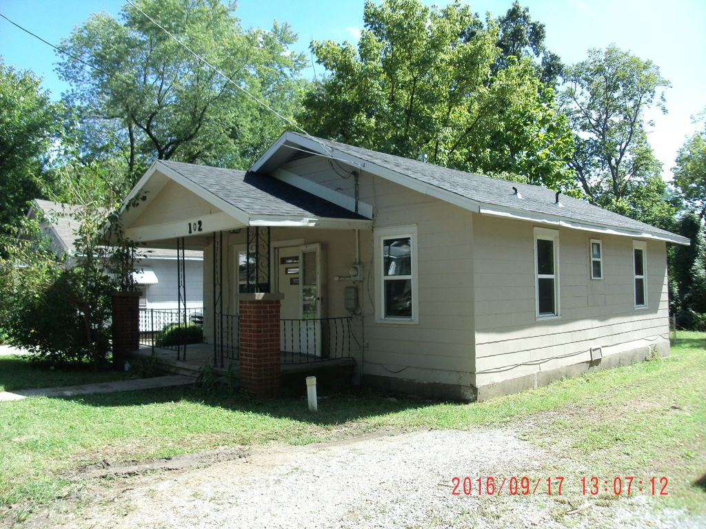 102 3rd Ave, Columbia, MO 65203 - See Est. Value, Schools & More
