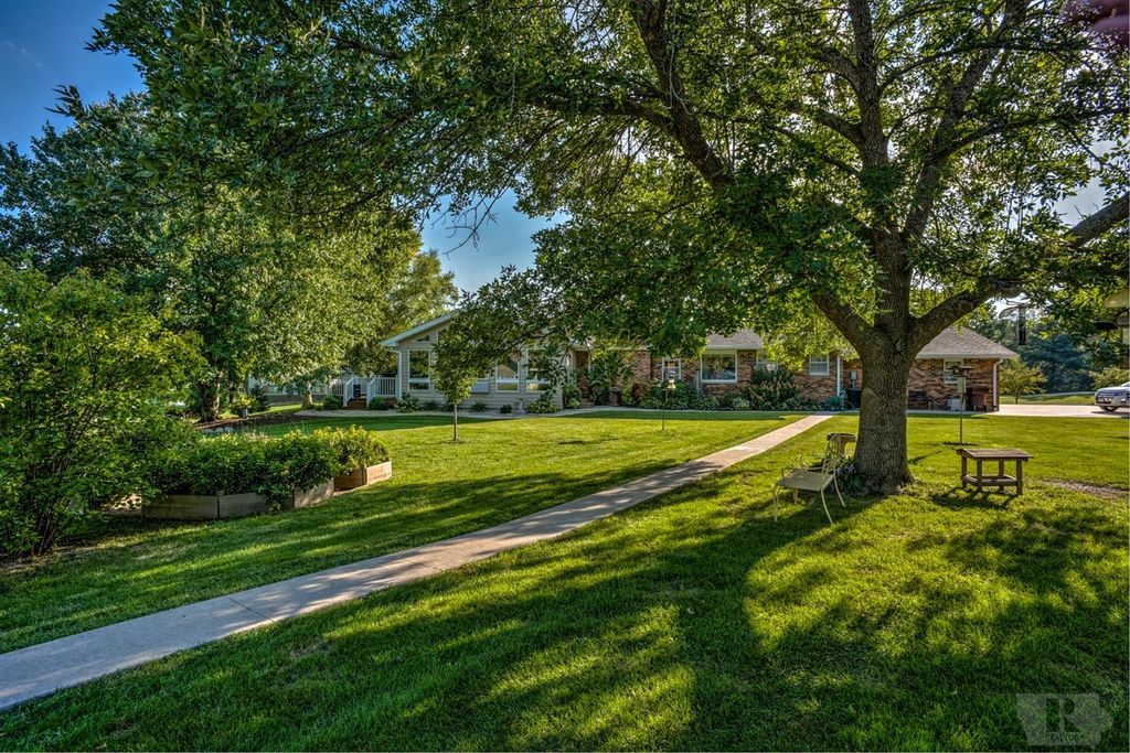 1662 346th Ave, Wever, IA 52658 - See Est. Value, Schools & More