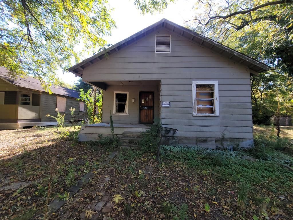 320 Hughes St, Greenville, MS 38701 | MLS# 89476 | Trulia