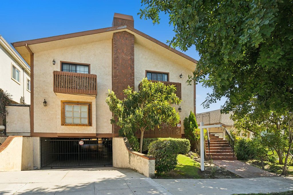 726 E Palm Ave, Burbank, CA 91501 | MLS# 240005495 | Trulia