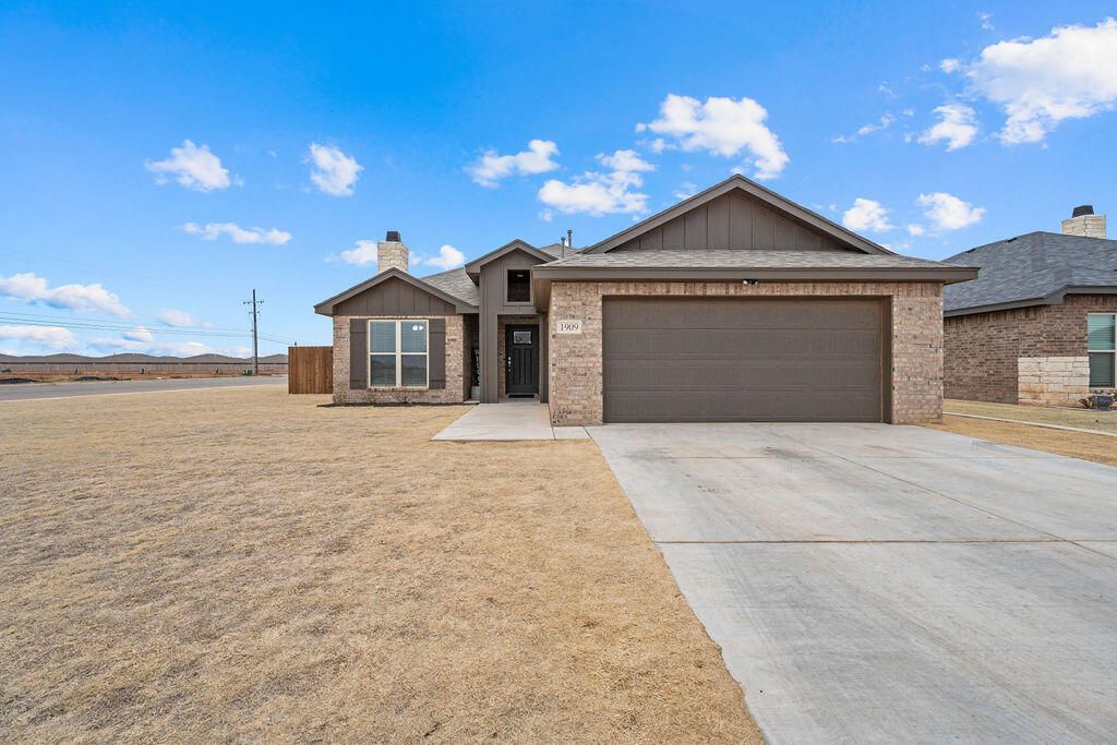 1909 Durham Ave, Wolfforth, TX 79382 - See Est. Value, Schools & More