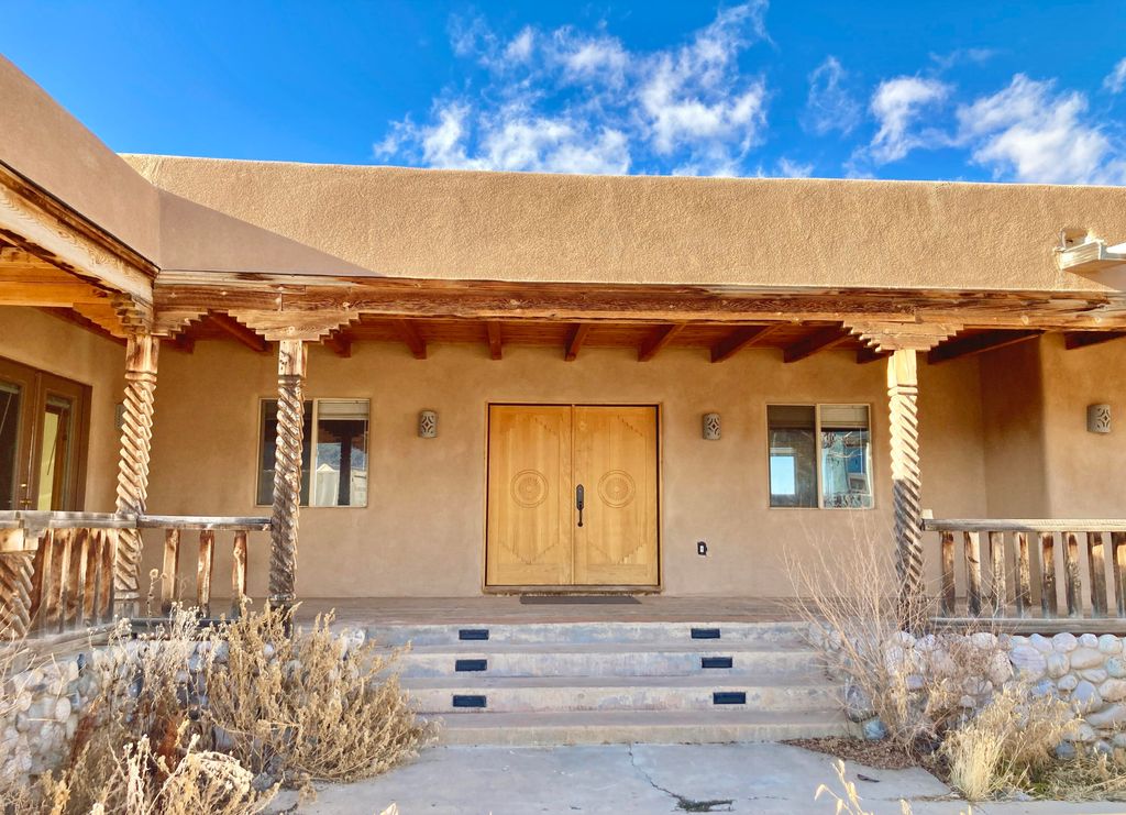 493 Calle Palomita, Taos, NM 87571 | MLS# 1097470 - Trulia | Trulia