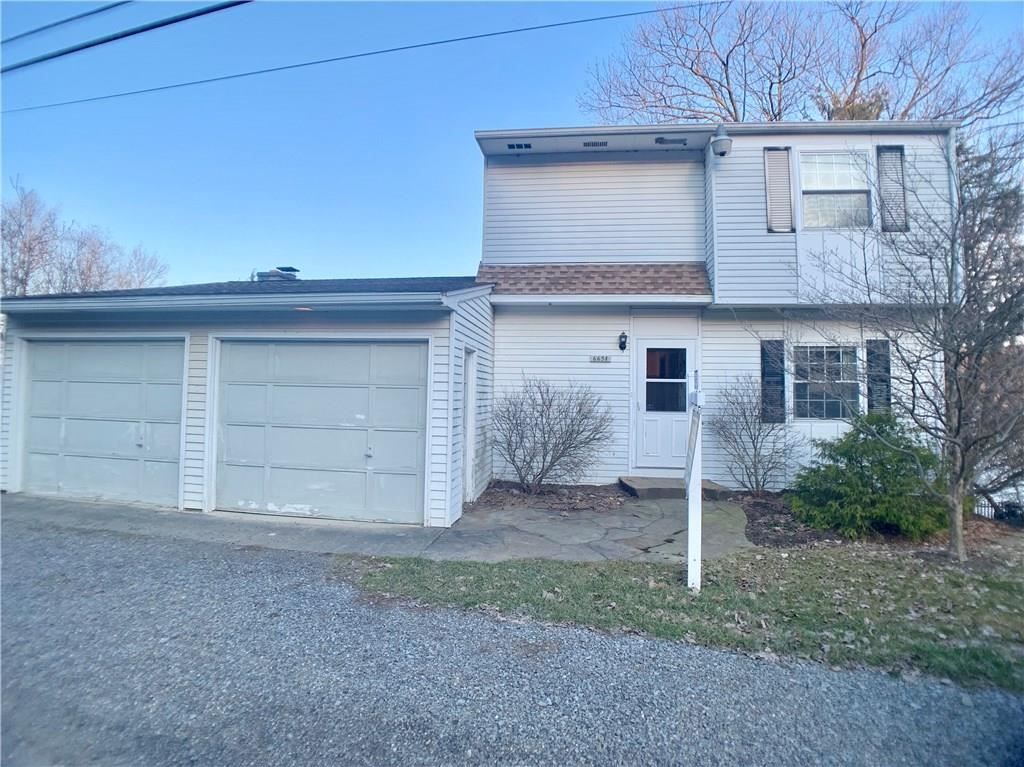 6651 E Bluff Dr, Penn Yan, NY 14527 - See Est. Value, Schools & More