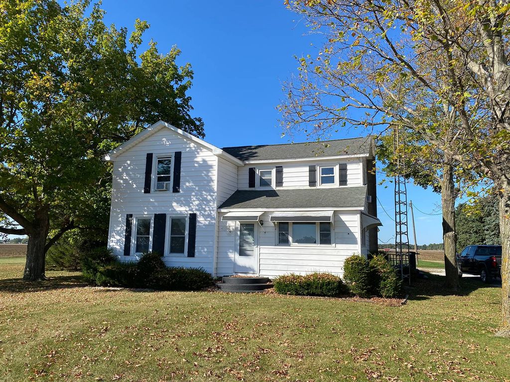 8415 E State Route 120, Howe, IN 46746 | MLS# 11585726 | Trulia