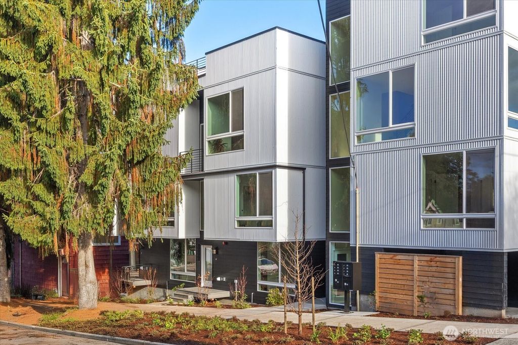 3118 Queen Anne Avenue N, Seattle, WA 98119 | MLS# 2465666 | Trulia