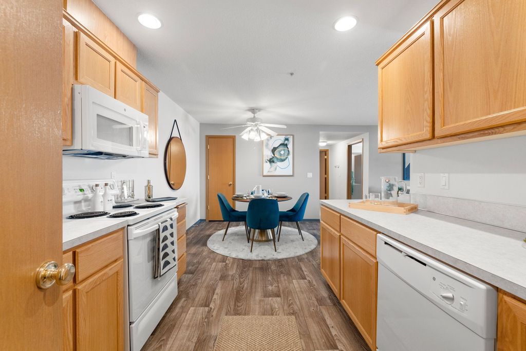 2406 NE 139th St #Q-140, Vancouver, WA 98686 - See Est. Value, Schools ...