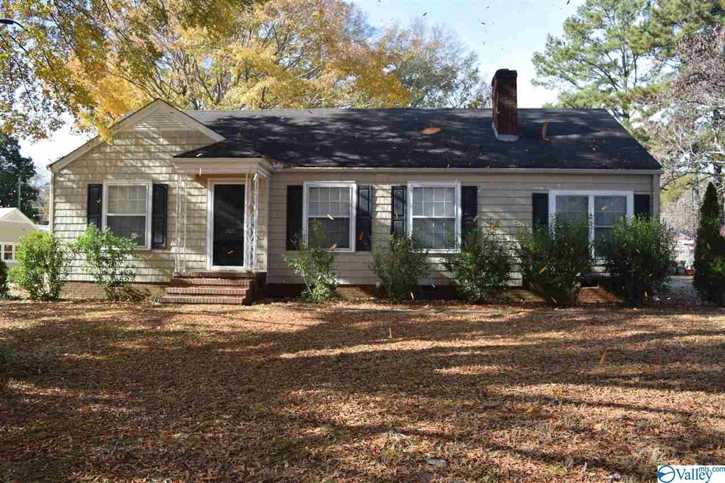 707 14th Ave SE, Decatur, AL 35601 - See Est. Value, Schools & More