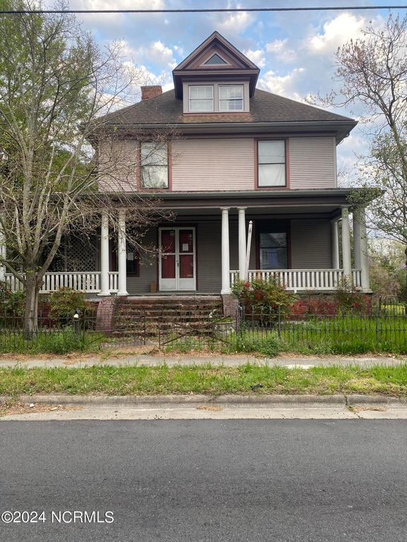 410 Road Street, Elizabeth City, NC 27909 - See Est. Value, Schools & More