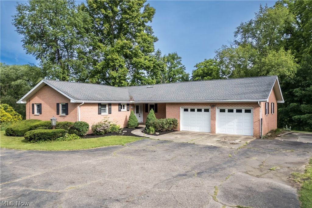 11063 Diagonal Rd, Mantua, OH 44255 - See Est. Value, Schools & More