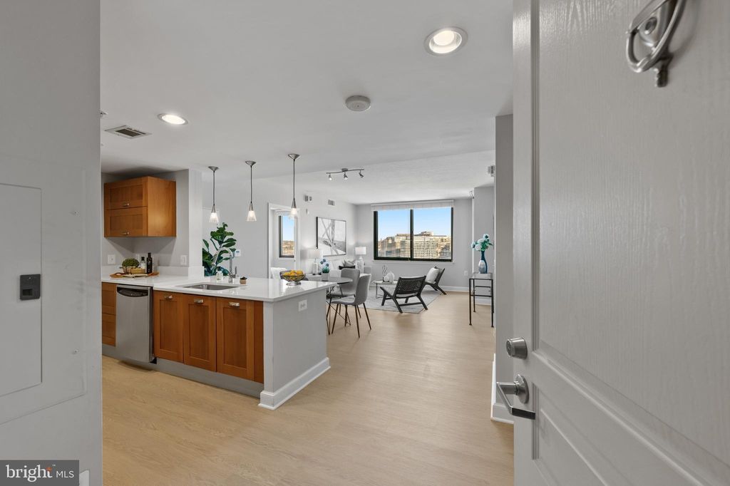 2451 Midtown Ave #1401, Alexandria, VA 22303 - See Est. Value, Schools ...