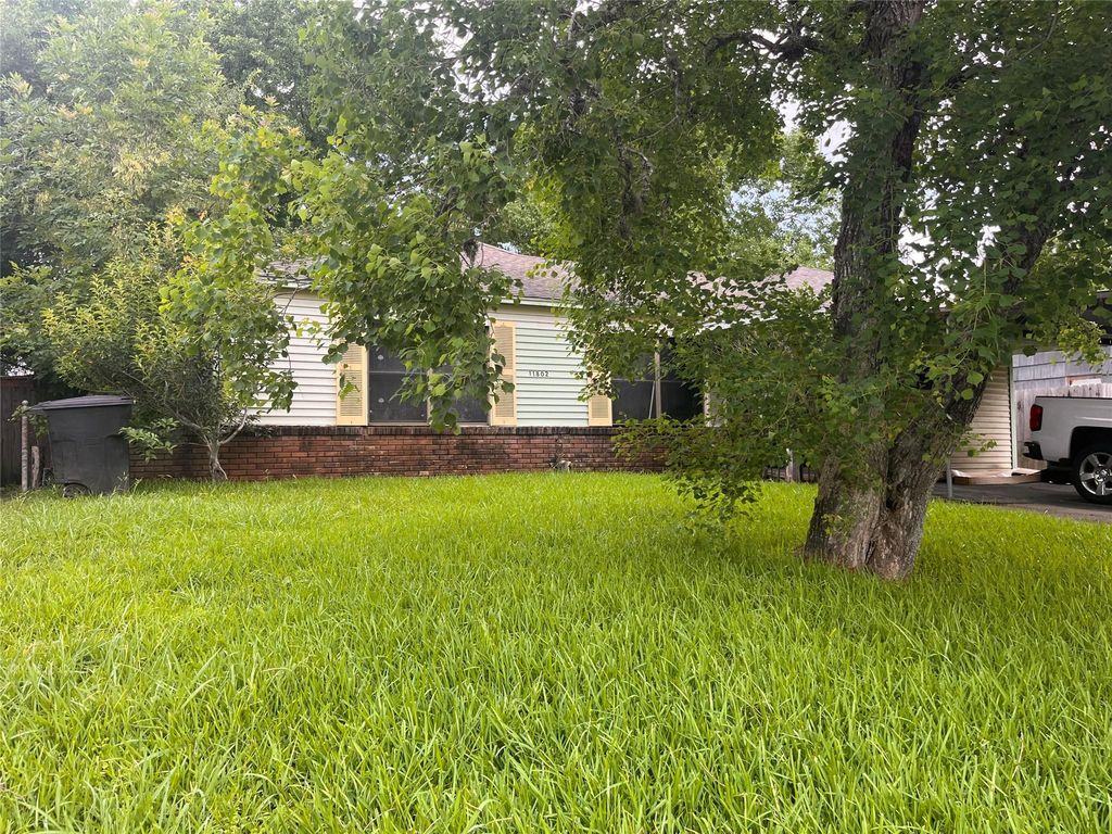 11802 Leitrim Way, Houston, TX 77047 | MLS# 84678131 | Trulia