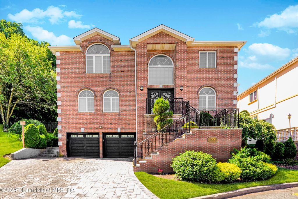 55 Nicole Loop, Staten Island, NY 10301 - See Est. Value, Schools & More