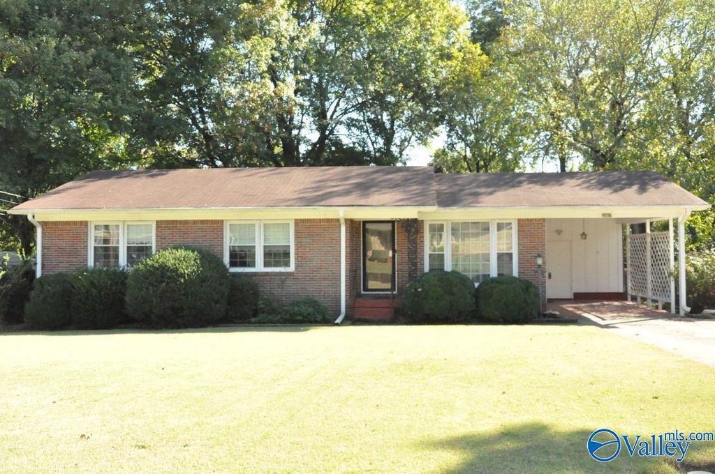 3607 Vogel Dr NW, Huntsville, AL 35810 - See Est. Value, Schools & More