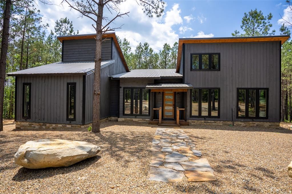 149 Bear Pine Trl, Broken Bow, OK 74728 | MLS# 1208860 - Trulia | Trulia