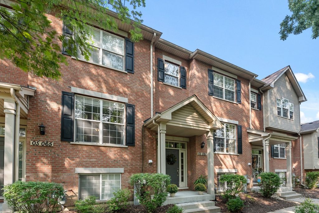 0S061 Kerry Ct, Winfield, IL 60190 - See Est. Value, Schools & More