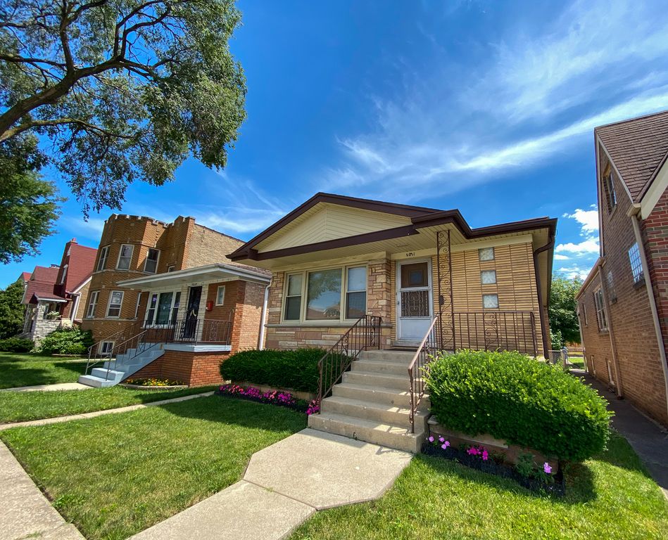 6031 W Melrose St, Chicago, IL 60634 - See Est. Value, Schools & More