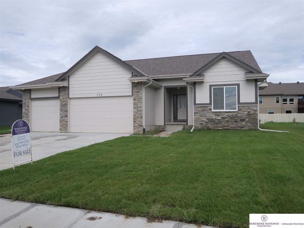 175 N 32nd St, Ashland, NE 68003 - See Est. Value, Schools & More