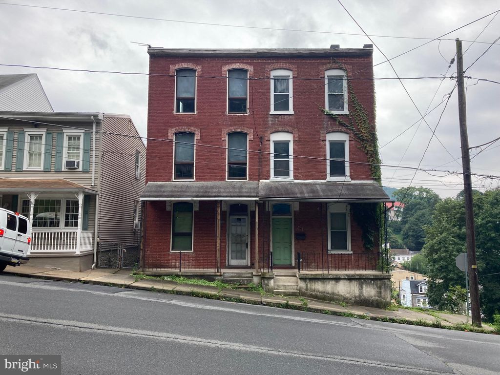 501 E Arch St, Pottsville, PA 17901 - See Est. Value, Schools & More