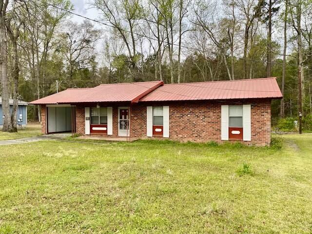 1806 Charleston Ave S, Fairfax, SC 29827 | MLS# 25007977 | Trulia