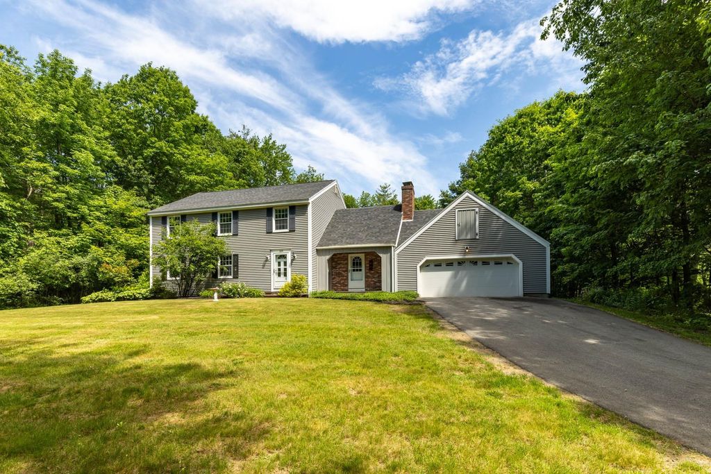 209 Long Hill Road, Dover, NH 03820 - See Est. Value, Schools & More