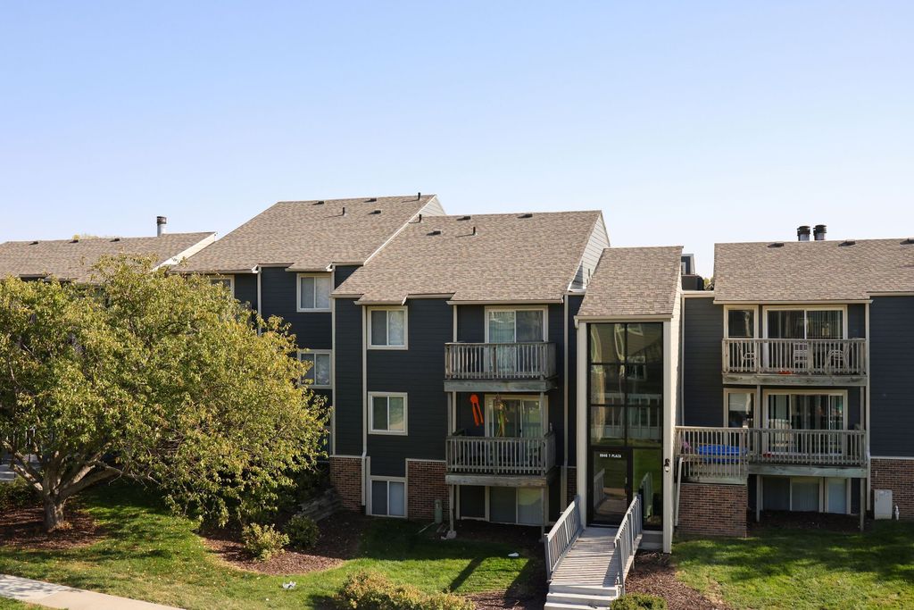 5344 S 99th St #28U-2B, Omaha, NE 68127 | Trulia